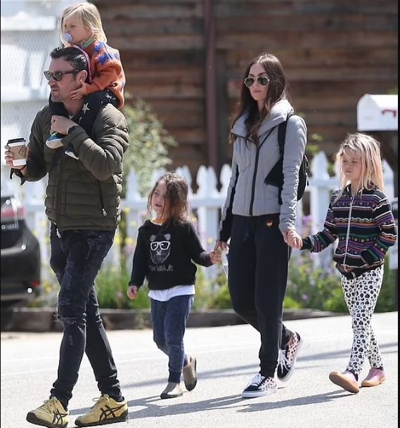 Megan Fox furiously retaliates against influencer who says she made her ...